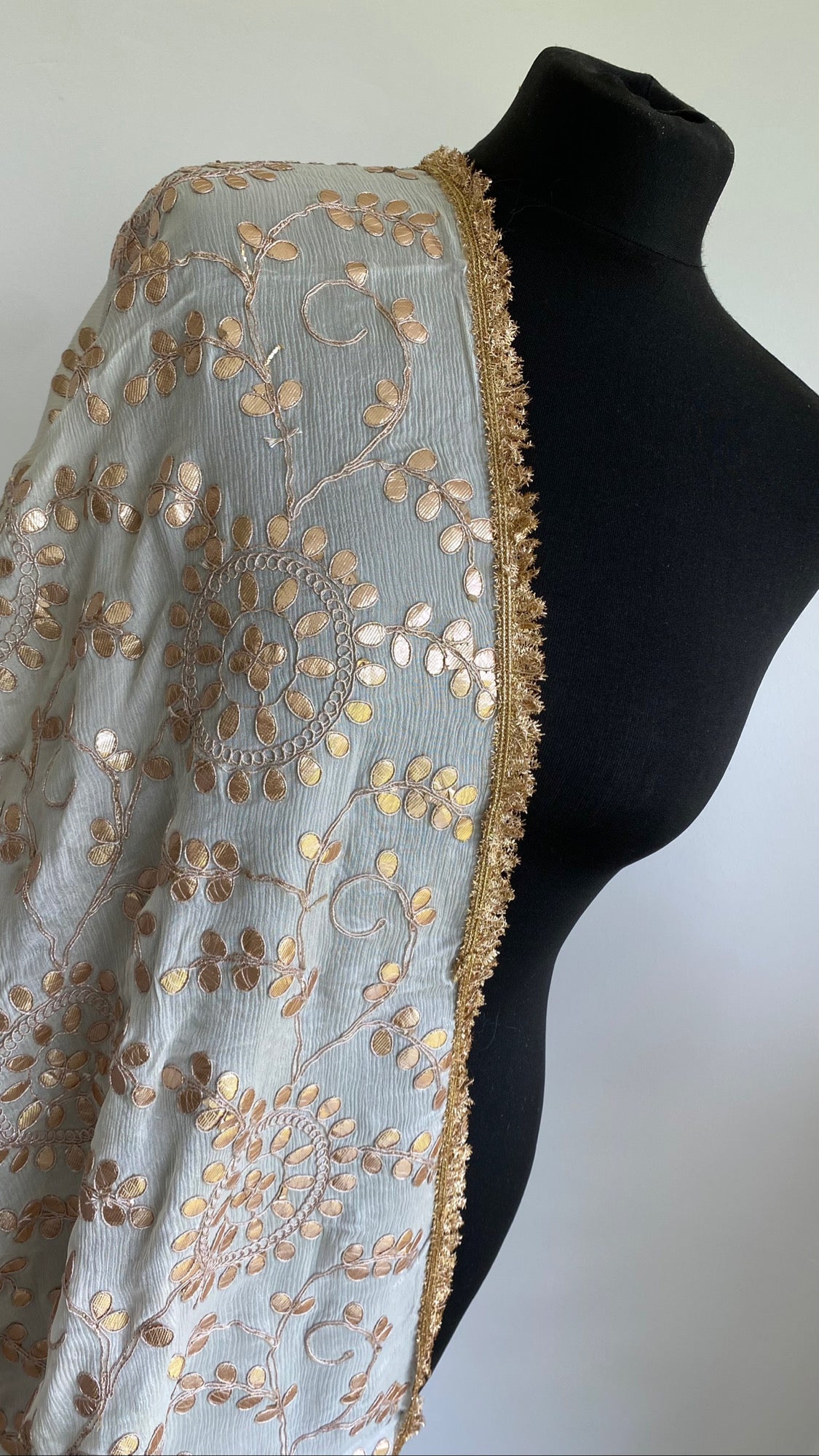 The Roop Collection KIDS | Ivory – Silk & Thread